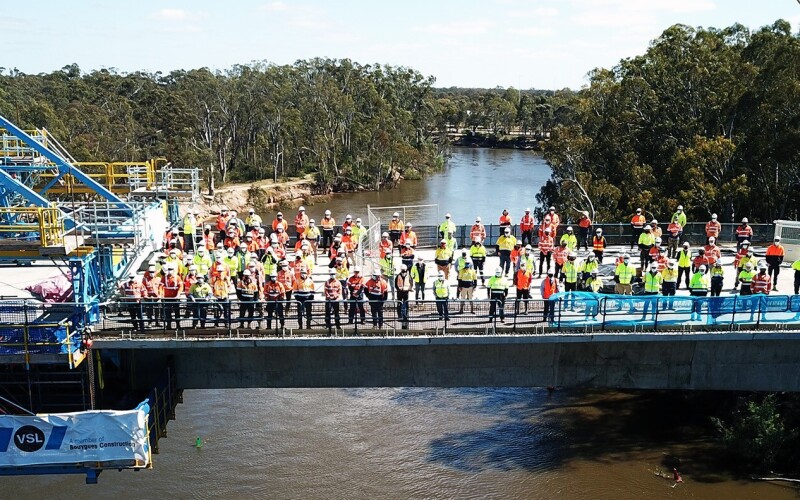 Echuca Moama Bridge - McConnell Dowell